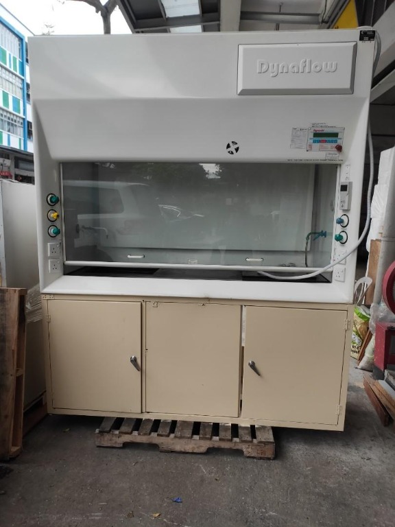 Dynaflow Fume Cupboard with Dyna safe MK3 System Controller for sale @ $800 each, Computers ...
