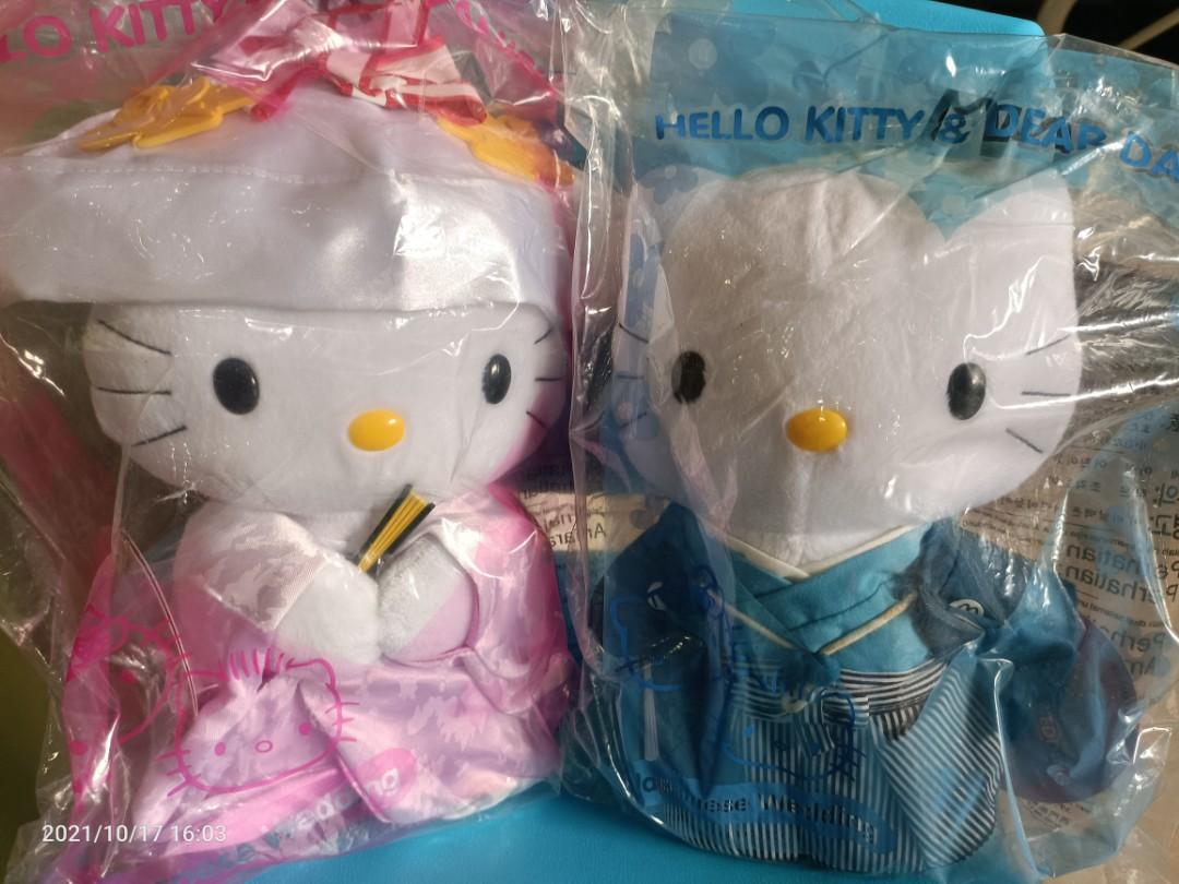 Hello Kitty Millennium Wedding Set, Hobbies & Toys, Memorabilia ...