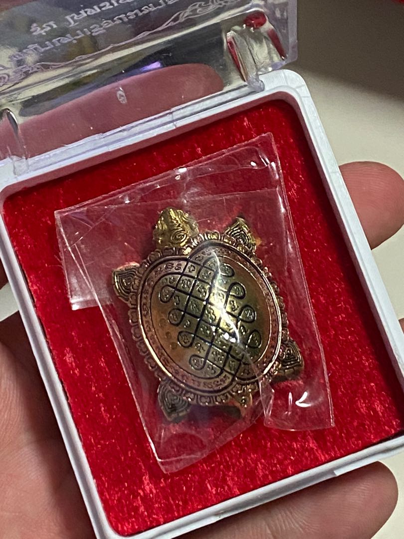 LP Thong Phaya Tao (Turtle) Biagae with silver takrut, Hobbies & Toys ...