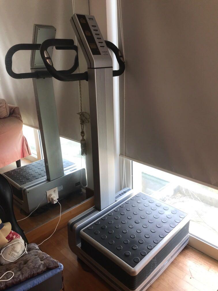 OTO FLABeLOS FL-3000 Whole Body Vibration Workout Machine, Sports ...