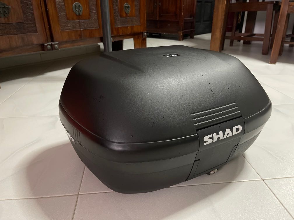 Shad Top Box with baseplate 42L, Motorcycles, Motorcycle Accessories on ...