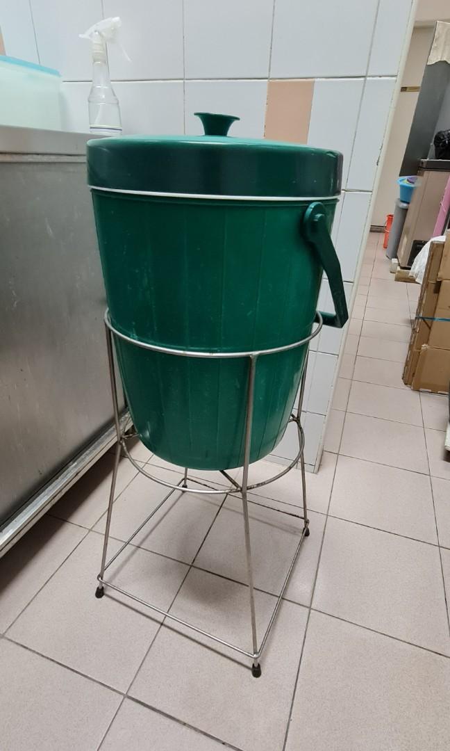 Thermal cooked rice container with stand, Furniture & Home Living ...