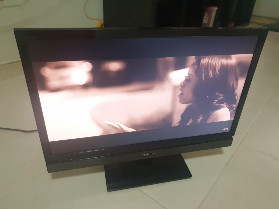 Toshiba 23 Inch LED TV (23PB200E), TV & Home Appliances, TV ...