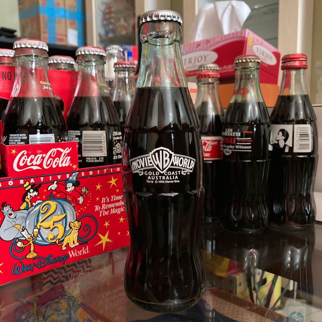 (絶版珍藏) Coca-Cola Warner Brothers Movie World Australia (237 ml.) *保存良好 ...