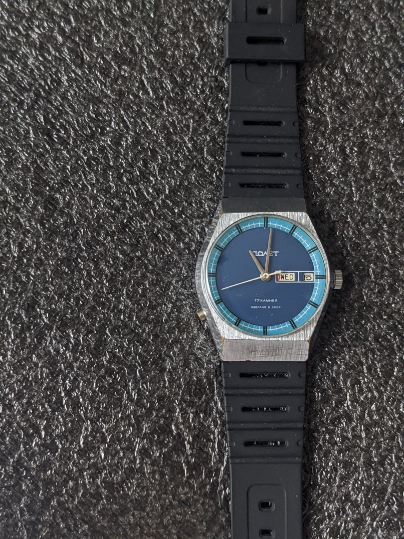 A very pretty Soviet blue dial Poljot, 1970s-1980s, Luxury, Watches on ...