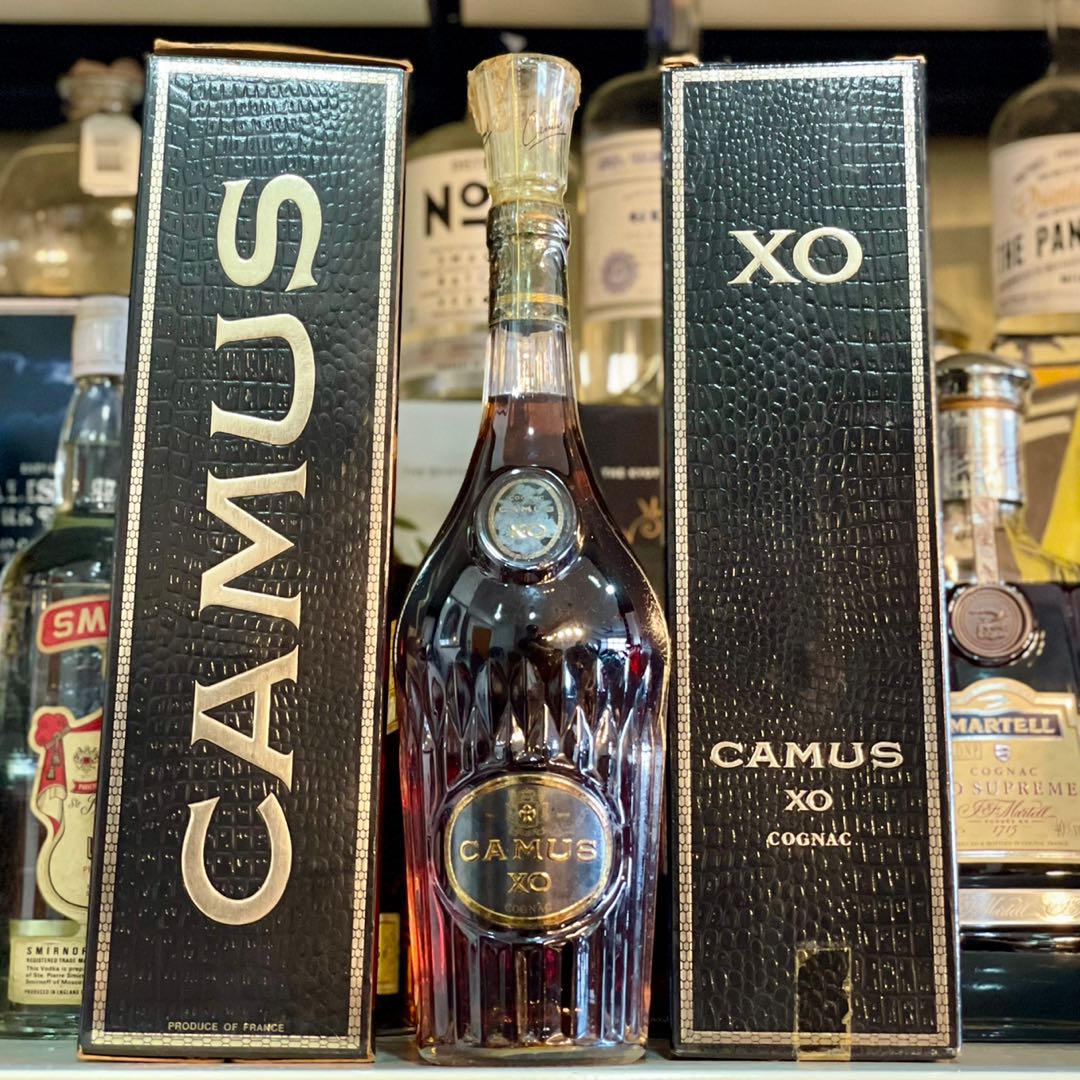 Camus XO long neck edition 1980s vintage 0.7L blend cognac 700ml, Food ...