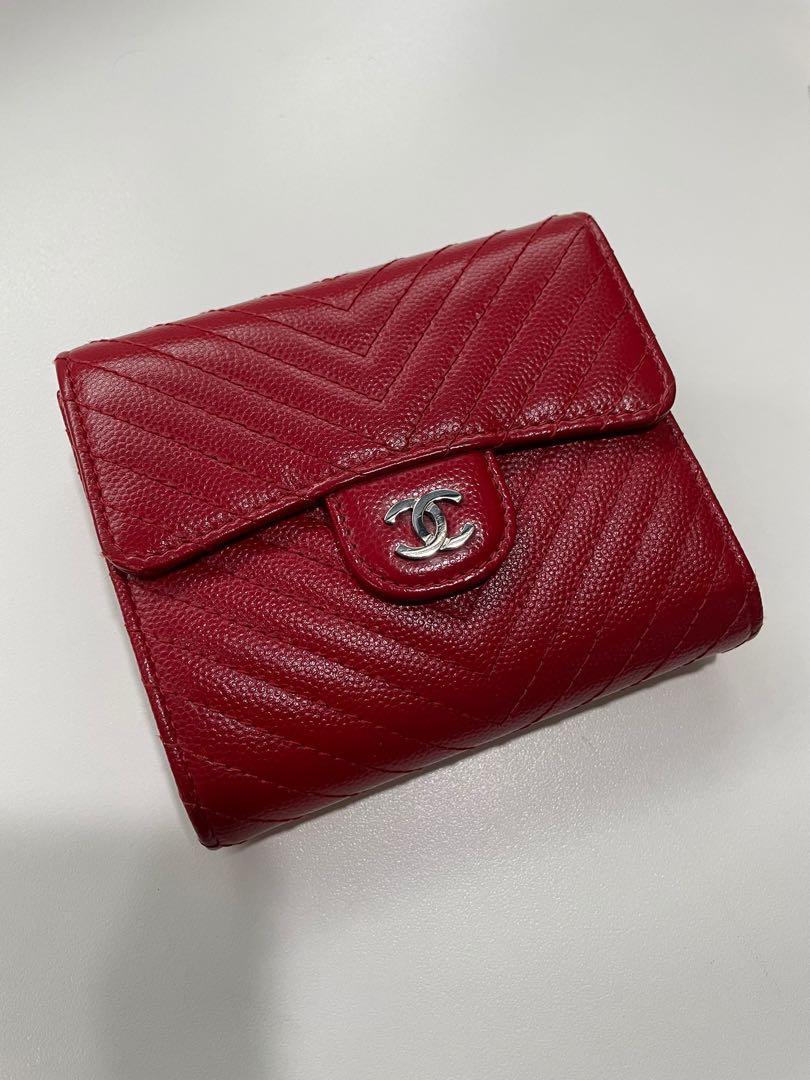 Chanel compact wallet caviar, Women's Fashion, Bags & Wallets, Wallets ...