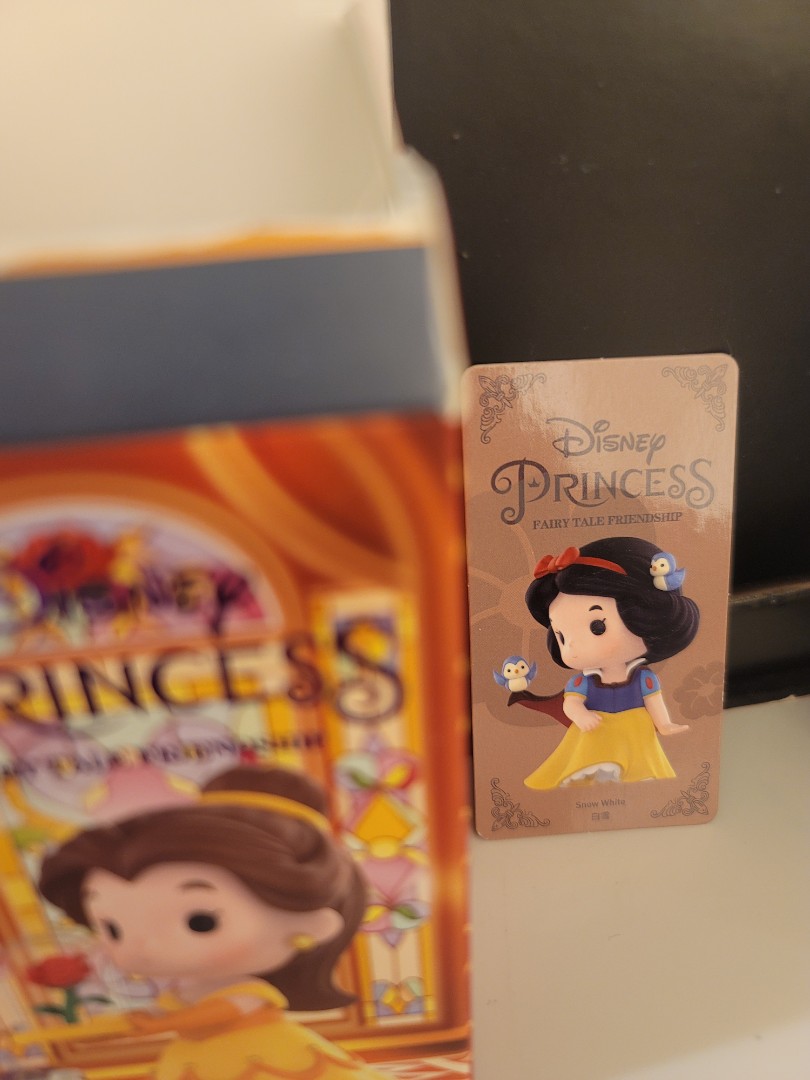 Disney princess popmart, 興趣及遊戲, 玩具 & 遊戲類 - Carousell
