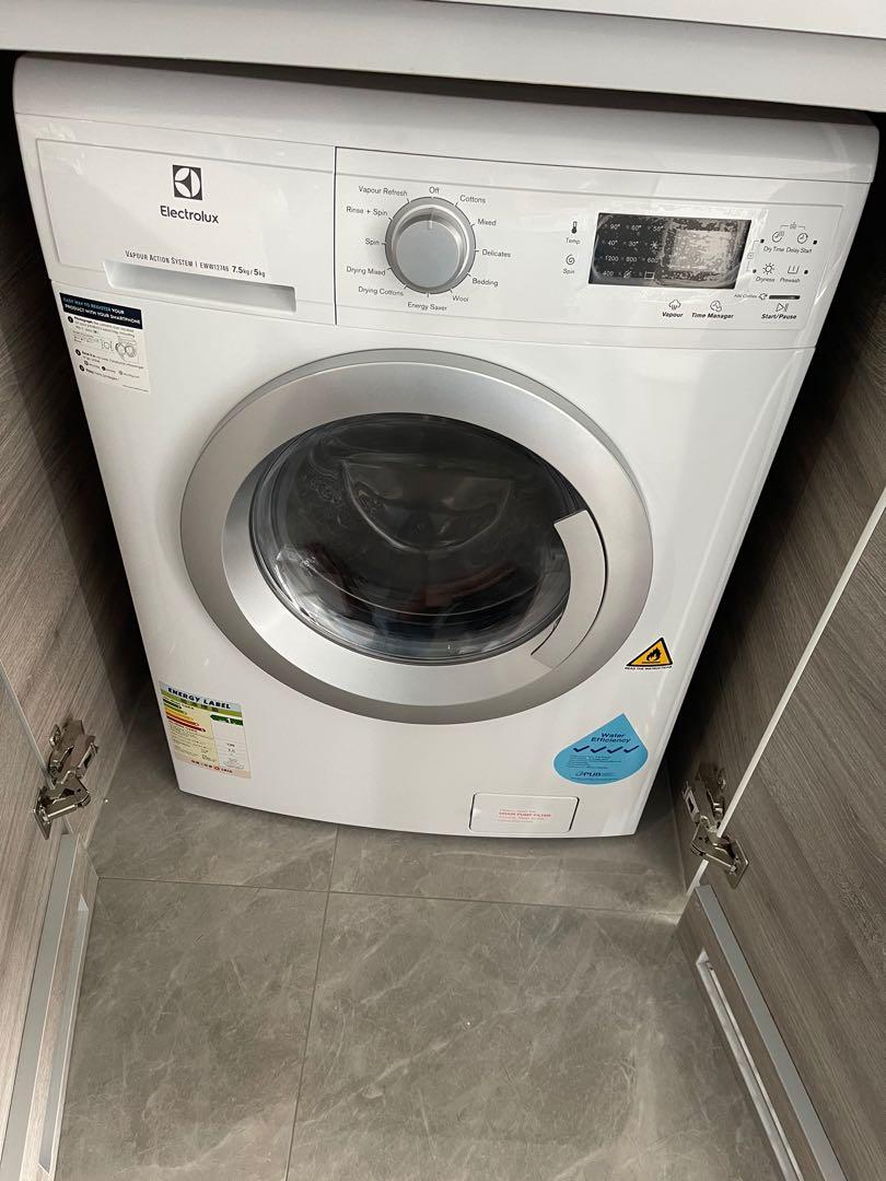 Eletrolux EWW12746 2 in 1 front load washer & Dryer, TV & Home ...