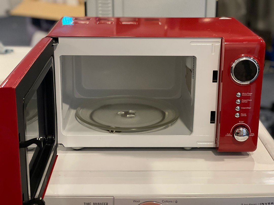 EUROPACE EMW3202T MICROWAVE WITH GRILL (20L) (CHERRY RED), TV & Home ...