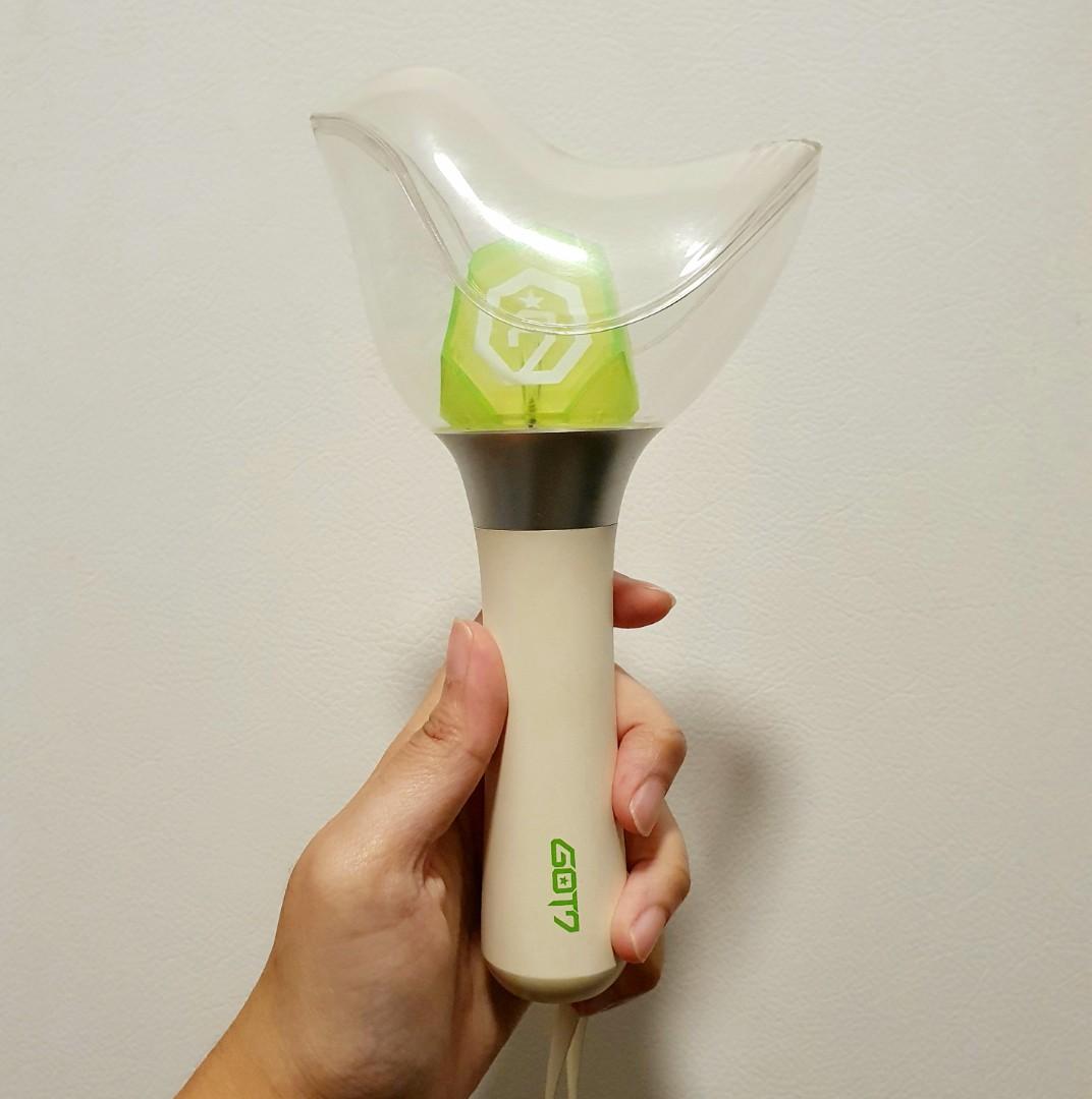 GOT7 Official Ahgase Lightstick Version 1, Hobbies & Toys, Memorabilia ...