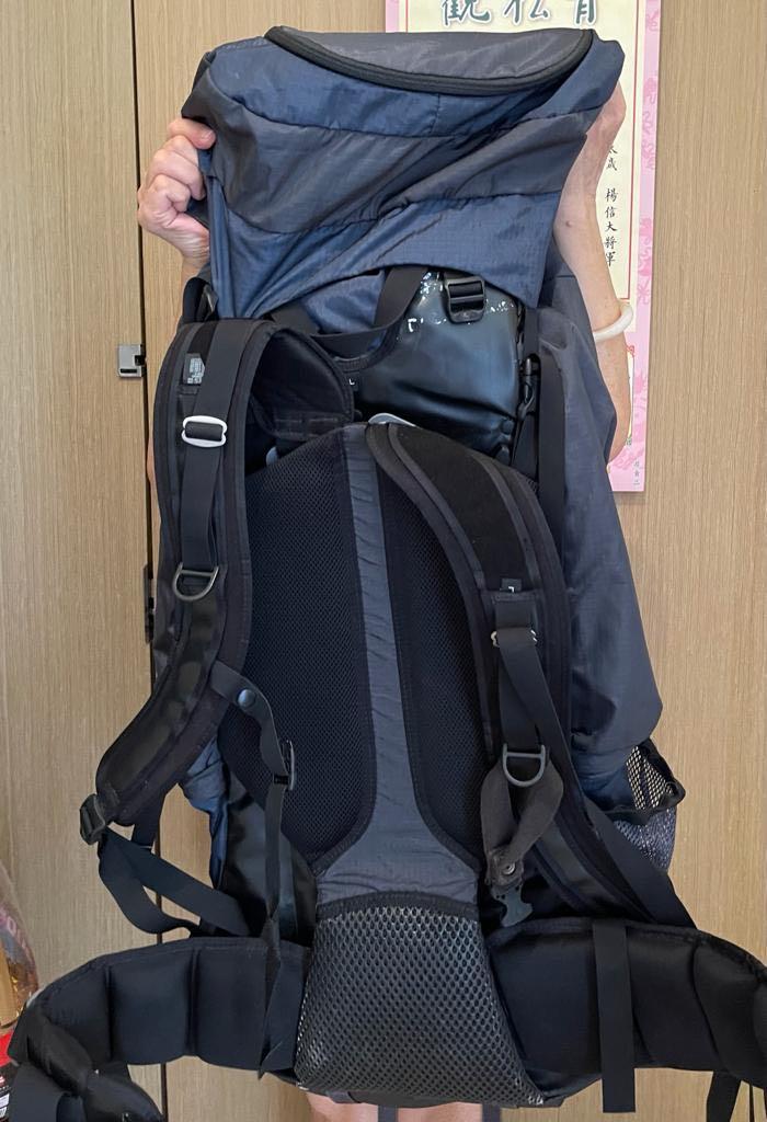 Gregory Whitney, 男裝, 袋, 背包 - Carousell