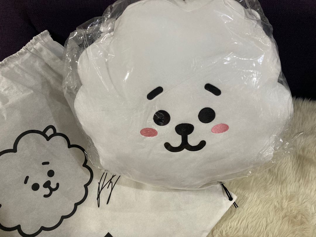 OFFICIAL BT21 RJ FACE CUSHION (42 CM), Hobbies & Toys, Memorabilia ...
