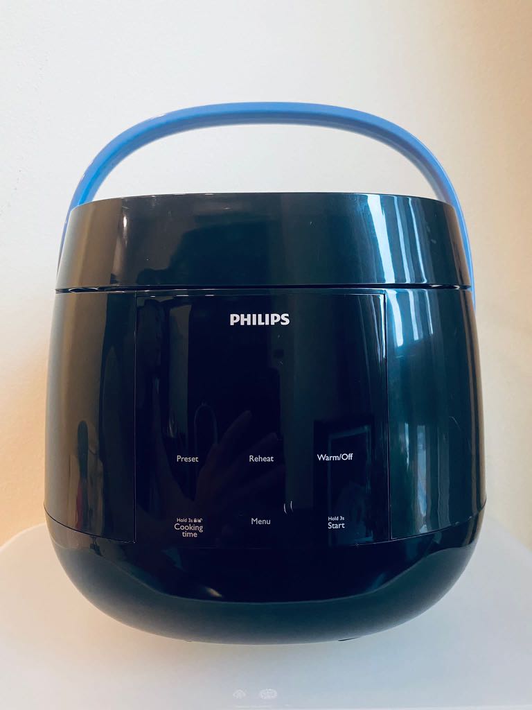 Philips mini rice cooker HD3060, TV & Home Appliances, Kitchen ...