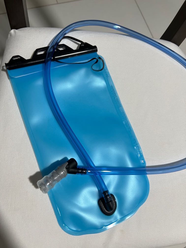 Water Bladder Decathlon - 1 liter brand new sealed, Sports Equipment ...