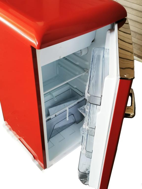 108L RETRO LEMAISON BAR FRIDGE , TV & Home Appliances, Kitchen ...