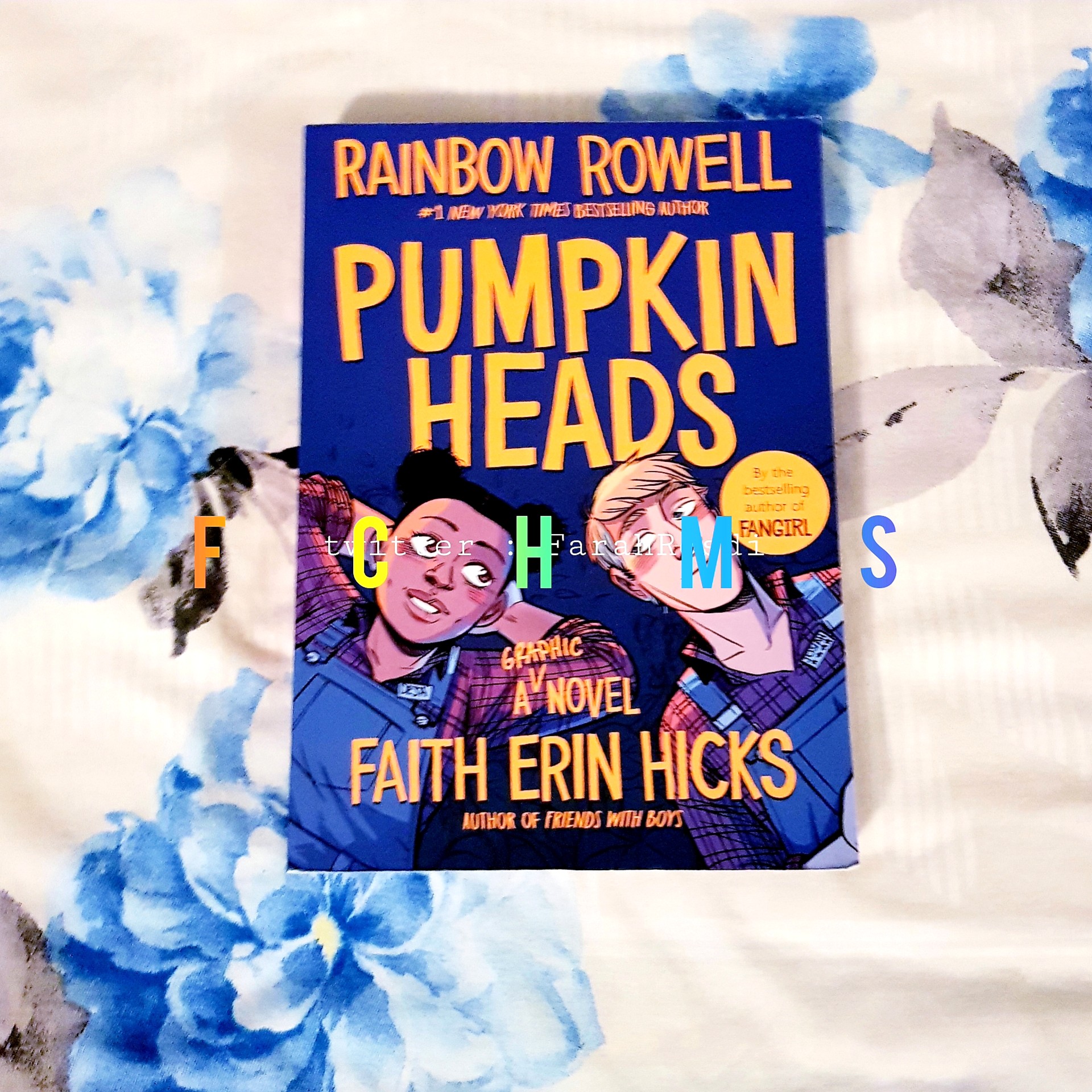 OFFICIAL BOOK Pumpkin Heads by Rainbow Rowell #graphic novel, Hobbies ...