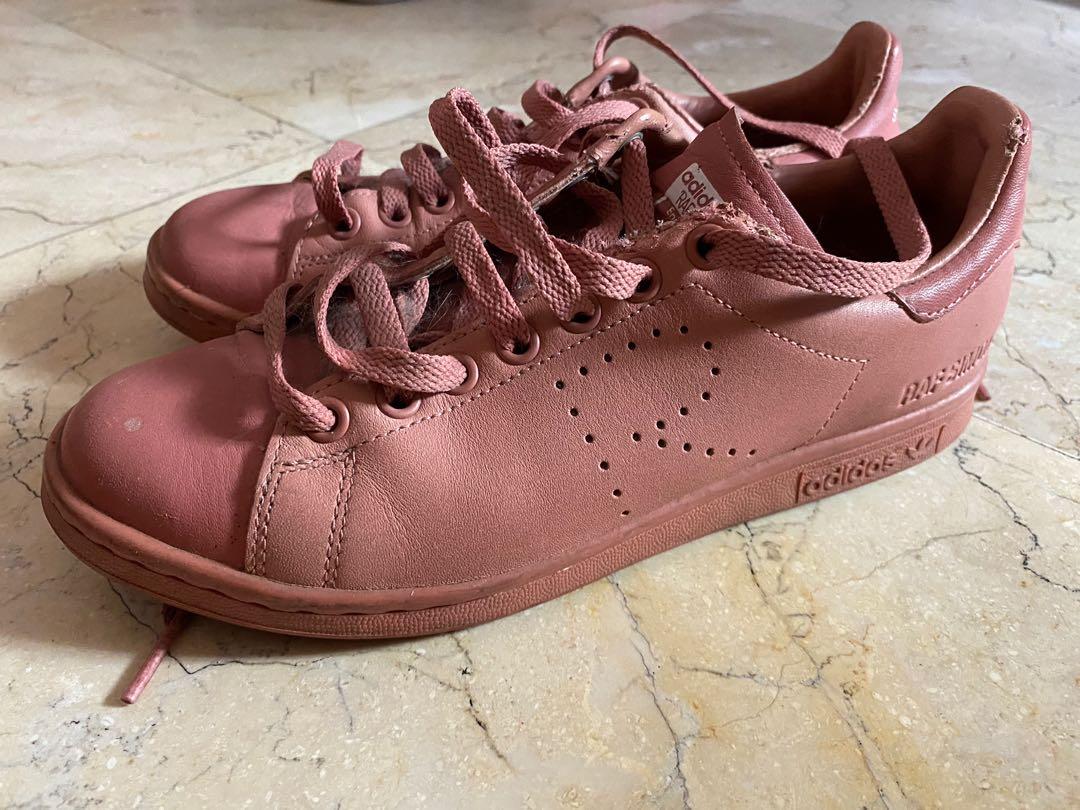 Adidas x Raf Simons in Pink, Fesyen Wanita, Sepatu di Carousell