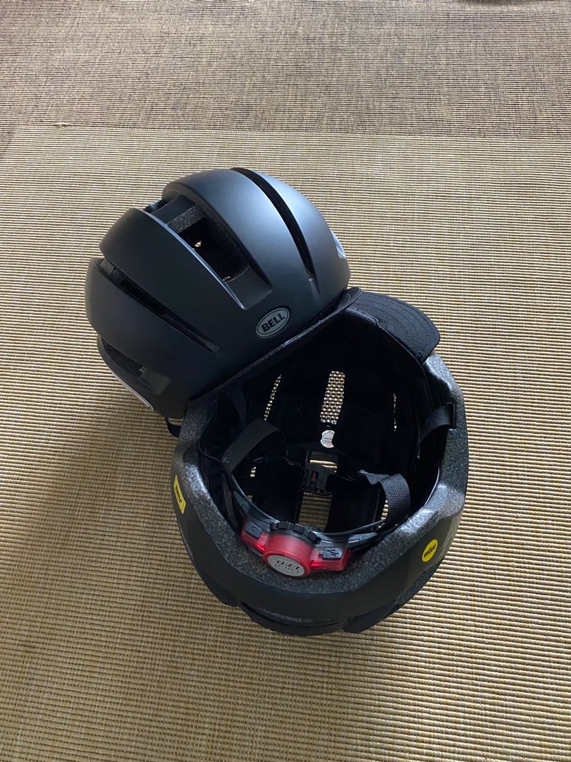 Bell Daily Helmet Original (Authentic), Sports Equipment, Bicycles ...
