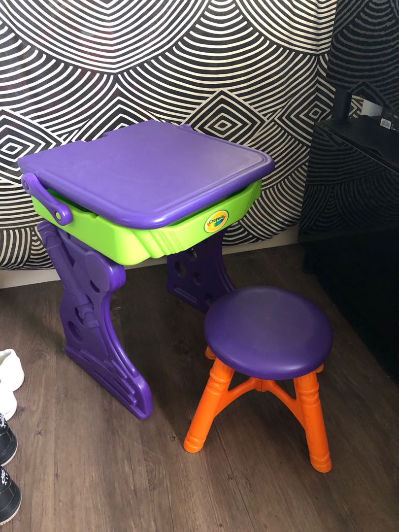 Crayola kids table & chair, Babies & Kids, Baby Nursery & Kids ...