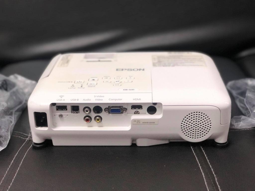 Epson EB-S31 projector 3300 lumens 3LCD super bright display, TV & Home ...