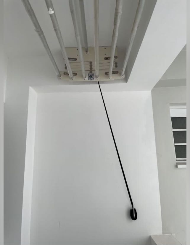 HDB BTO Manual Laundry Rack, Furniture & Home Living, Home Improvement ...