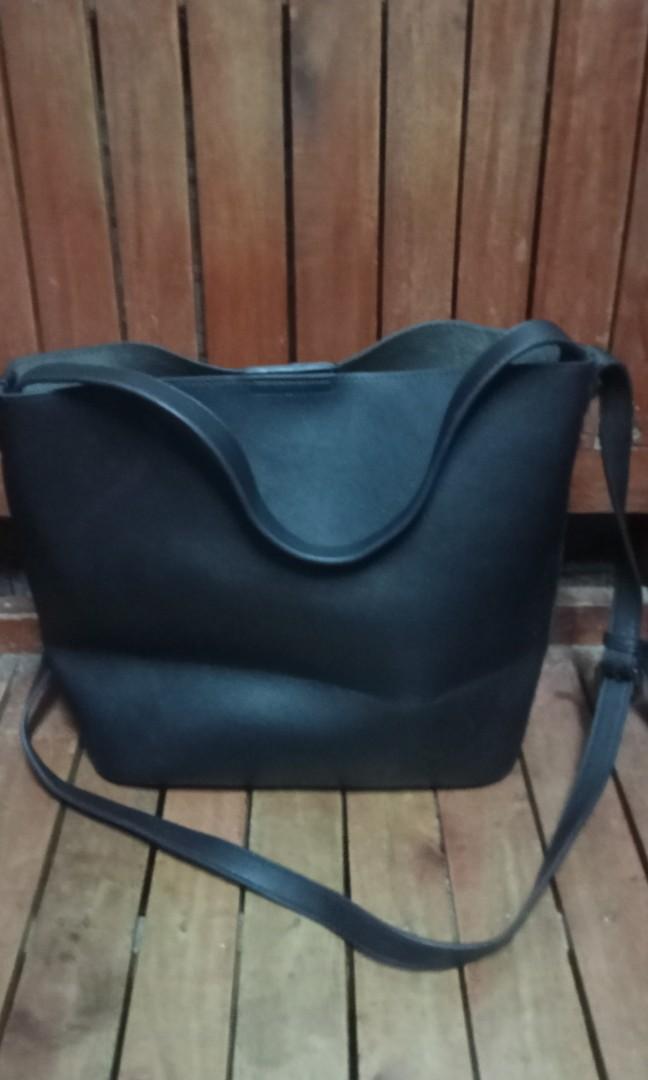 Jonak 2way bag ukay, Women's Fashion, Bags & Wallets, Shoulder Bags on ...