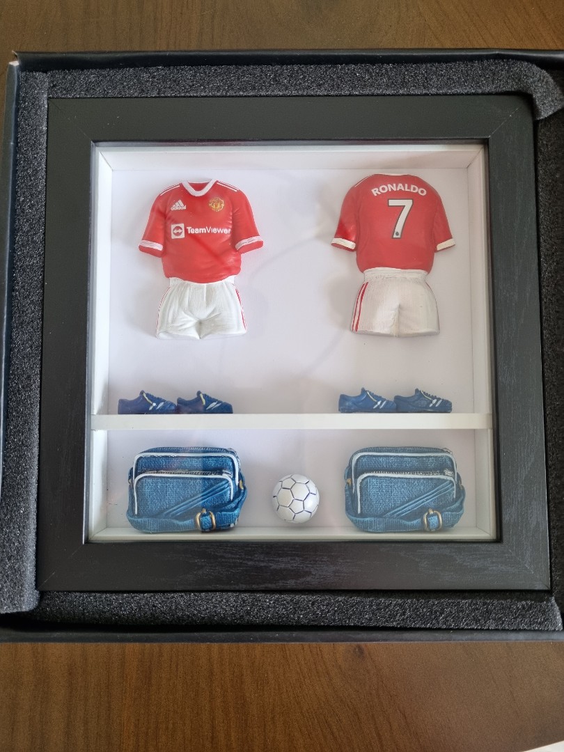 Man Utd Ronaldo Photo frame - Limited Edition, Luxury, Accessories on ...