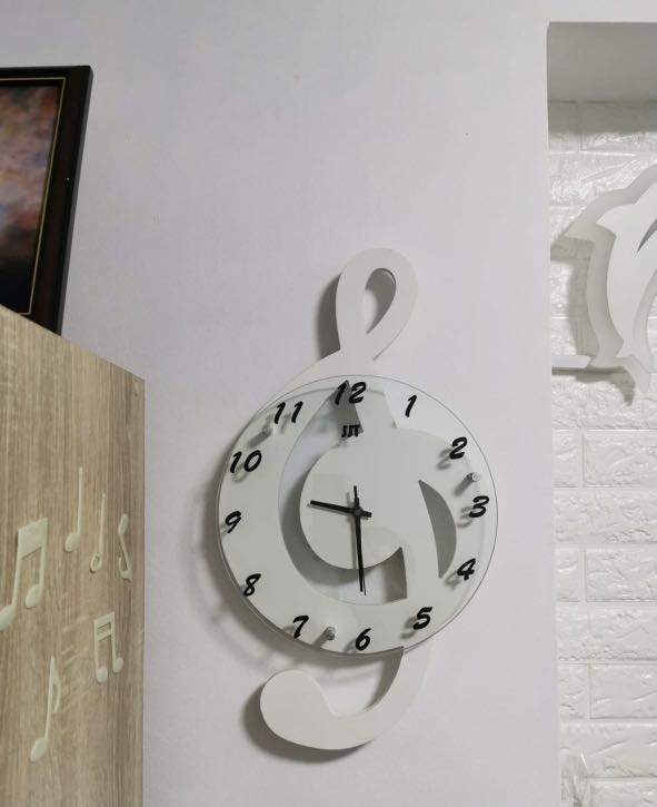 Musical (Treble Clef) clock, Furniture & Home Living, Home Decor ...