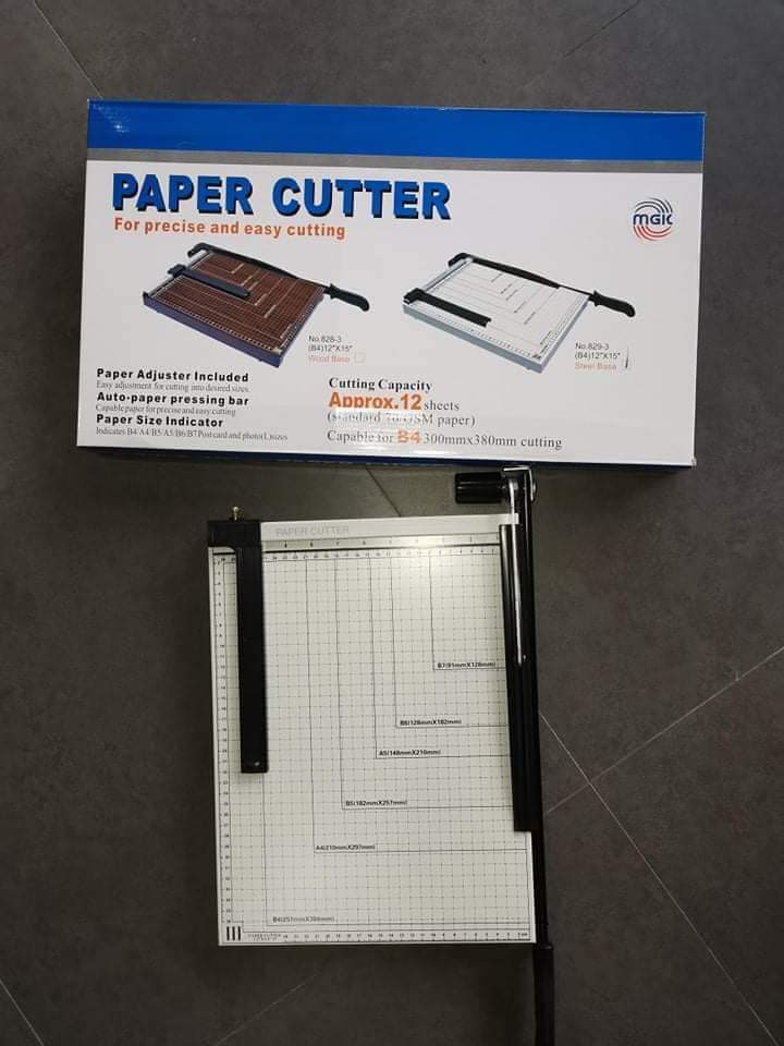 Paper Cutter 12" x 15", Hobbies & Toys, Stationary & Craft, Craft ...