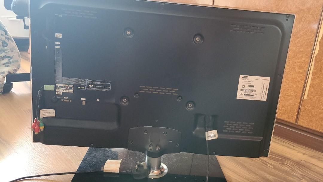 Samsung UA32D4000 32, TV & Home Appliances, TV & Entertainment, TV on ...