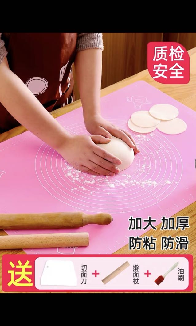 Silicon Bread Kneading Mat, Furniture & Home Living, Kitchenware ...