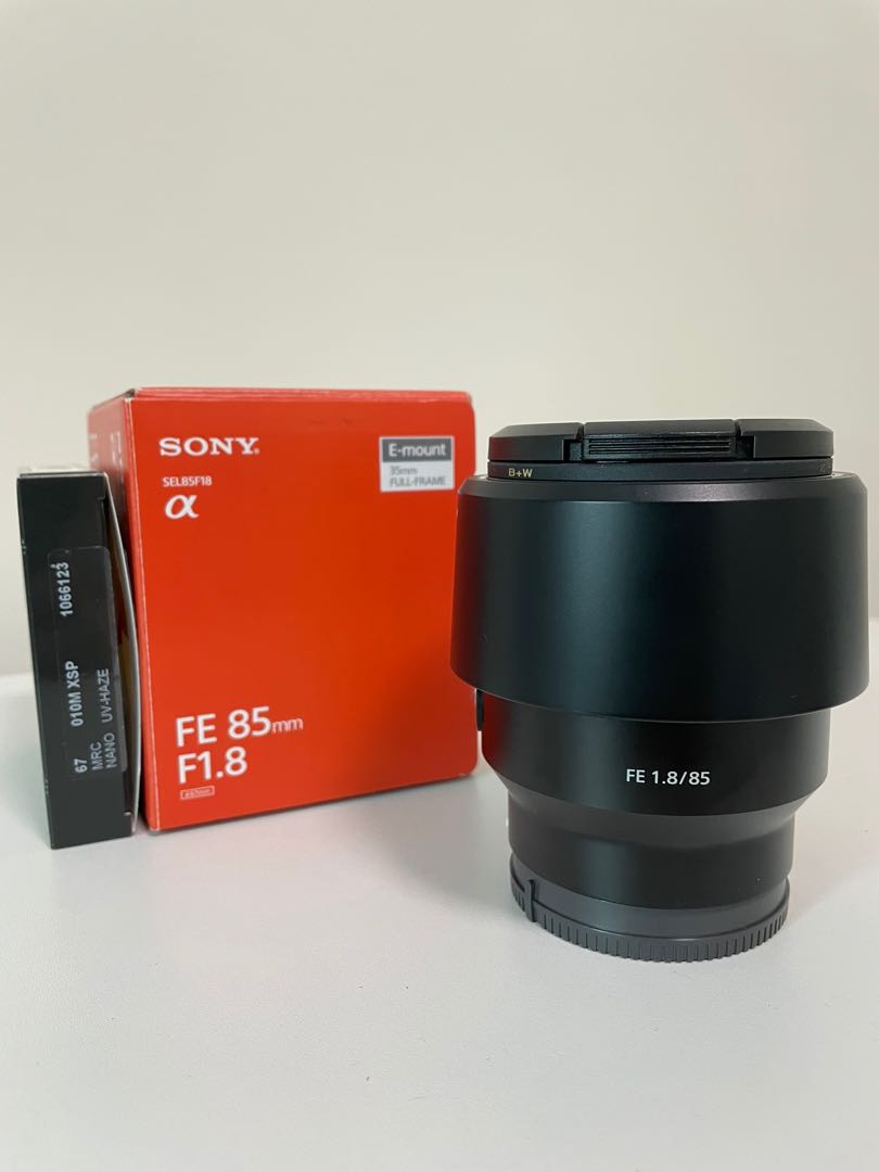 Sony FE 85mm F1.8 (SEL85F18), Photography, Lens & Kits on Carousell