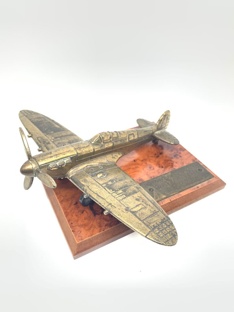Super fire Spitfire MK I Brass Plane Display, Hobbies & Toys ...