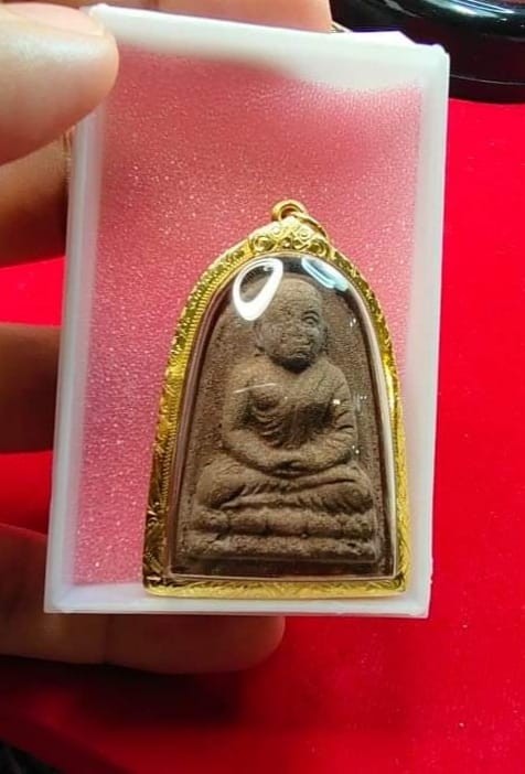 Tok Raja Tongkat Inn 2505 ,80% thai gold casing with PTC Card., Hobbies ...