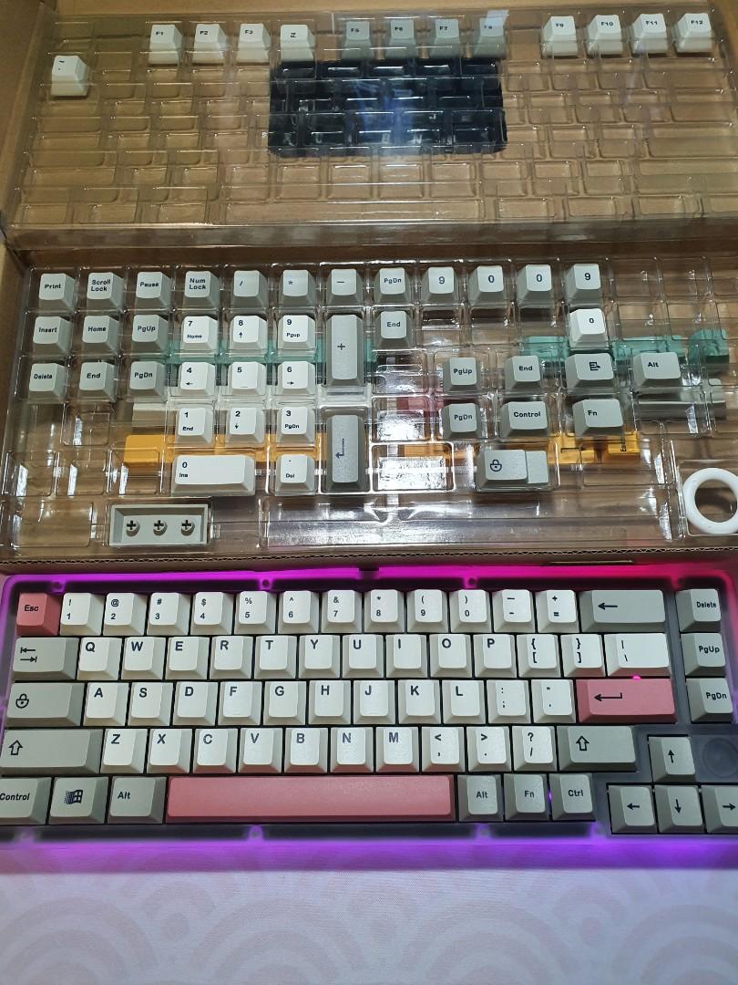 Akko 9009 themed doubleshot PBT keycaps, Computers & Tech, Parts ...