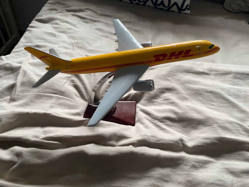 dhl plane model, Hobbies & Toys, Memorabilia & Collectibles, Currency ...