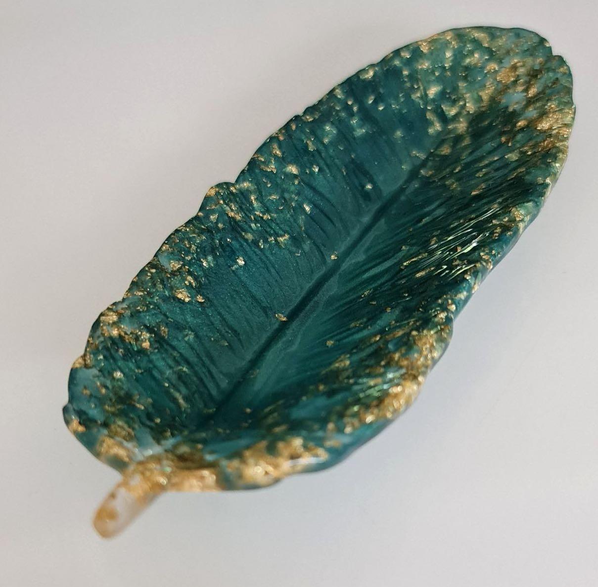 Resin Feather Dish Tray, Hobbies & Toys, Stationery & Craft, Handmade ...
