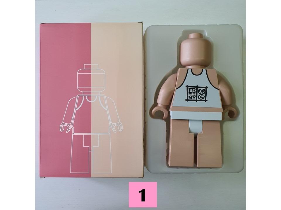 [anatomic] Schematic Bigger Micro Anatomic By Jason Freeny X Mighty