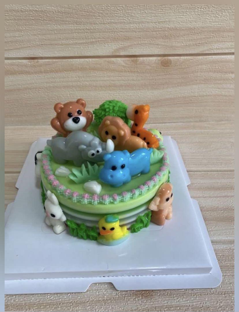 Animal Agar Agar Cake, Food & Drinks, Homemade Bakes on Carousell