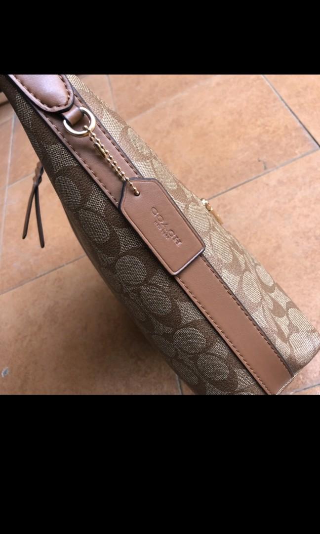 Coach Strap Bag, Women's Fashion, Bags & Wallets, Cross-body Bags on ...