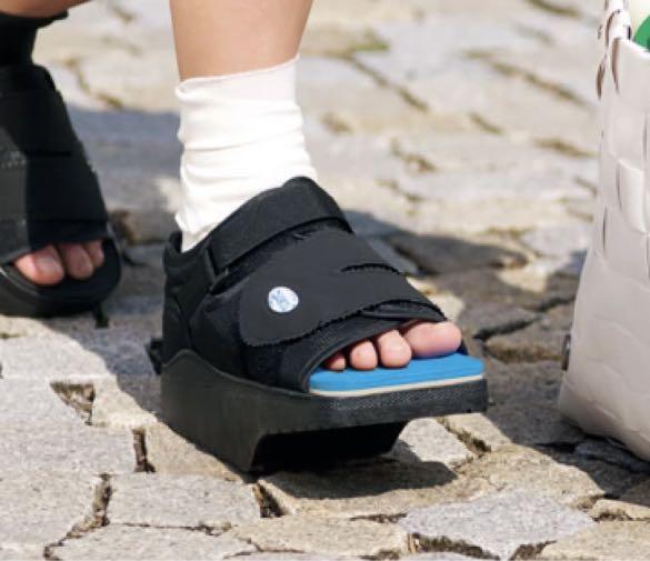 Darco Ortho-Wedge Medical Shoes, Women's Fashion, Footwear, Wedges on ...