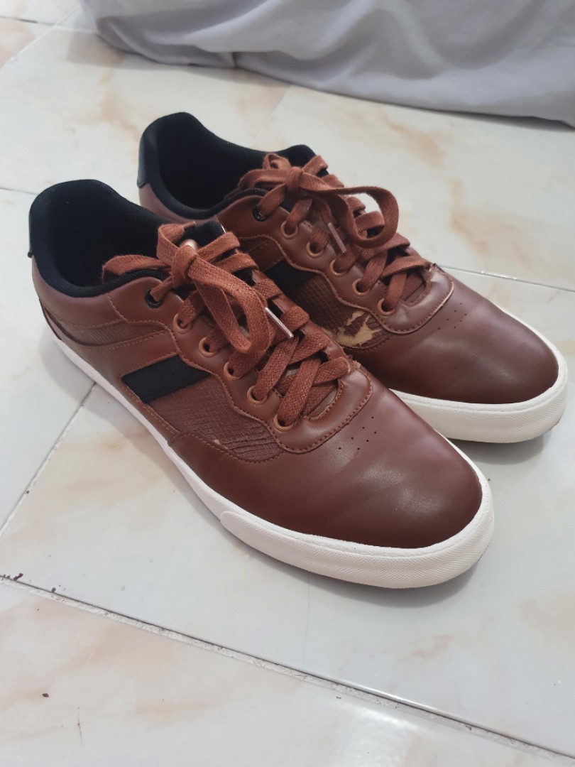 Dillinger Shoes(World Balance), Men's Fashion, Footwear, Sneakers on ...
