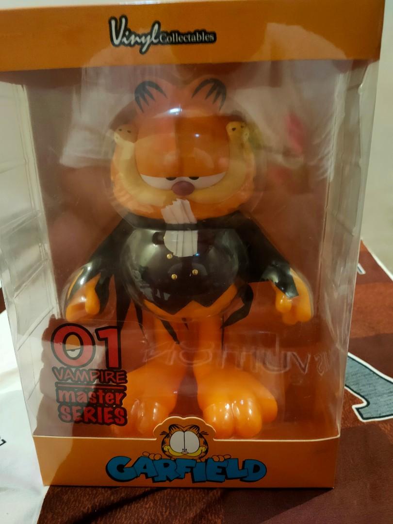 Garfield Vinyl Masters Vampire Version 10 inches, Hobbies & Toys, Toys ...