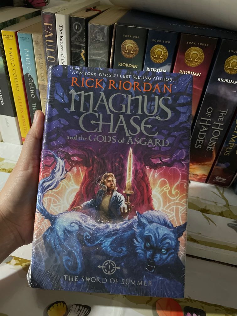 Magnus Chase Book 1 (Hb) (Young Adult, Fiction), Hobbies & Toys, Books ...