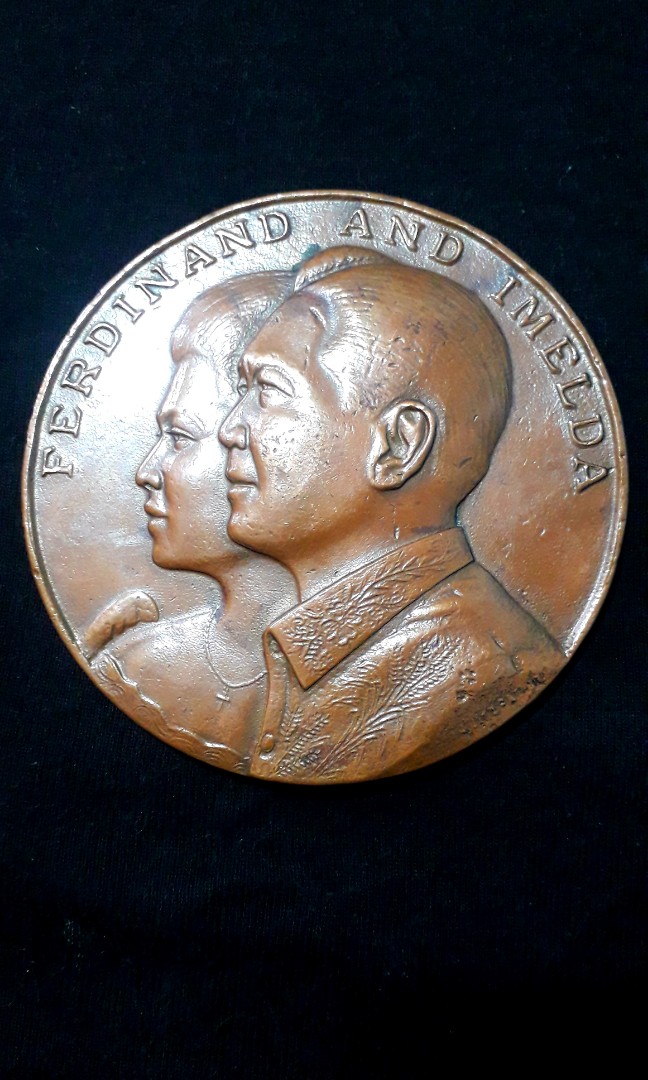 Marcos big medal, Hobbies & Toys, Memorabilia & Collectibles, Vintage ...