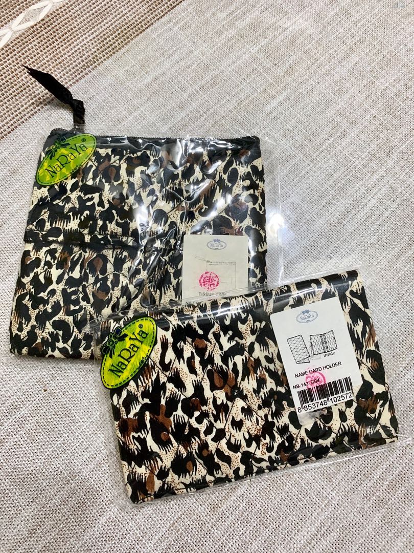 Naraya tissue pouch/card holder, Women's Fashion, Bags & Wallets ...