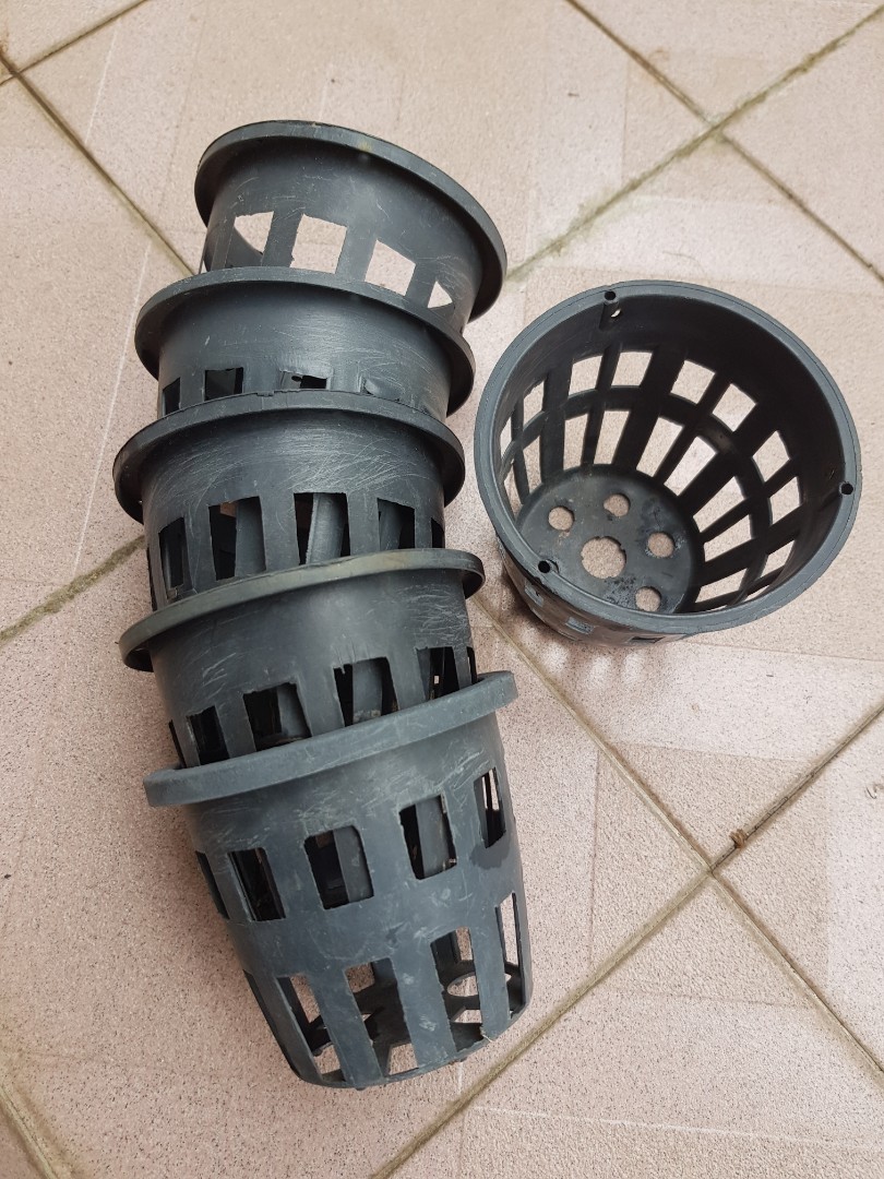 Net pots, Furniture & Home Living, Gardening, Pots & Planters on Carousell