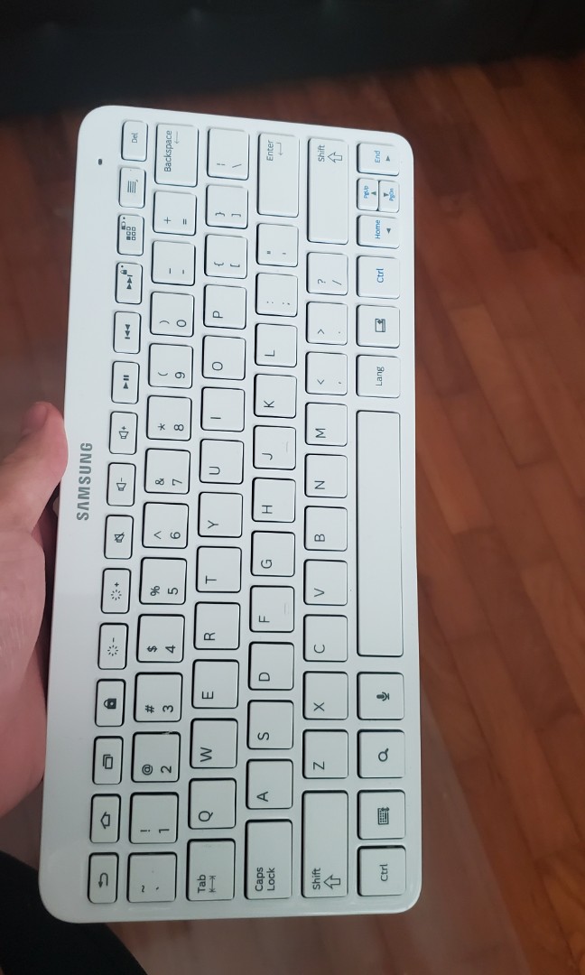 Samsung BKB-10 white portable bluetooth wireless keyboard 65% layout ...