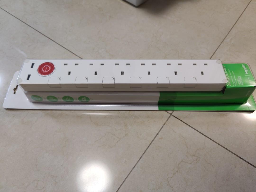 Schneider 施耐德 AvatarOn Extend 13A 拖板 連USB插頭 白色 TSH36U_3_WE_C5, 家庭電器, 轉插 ...